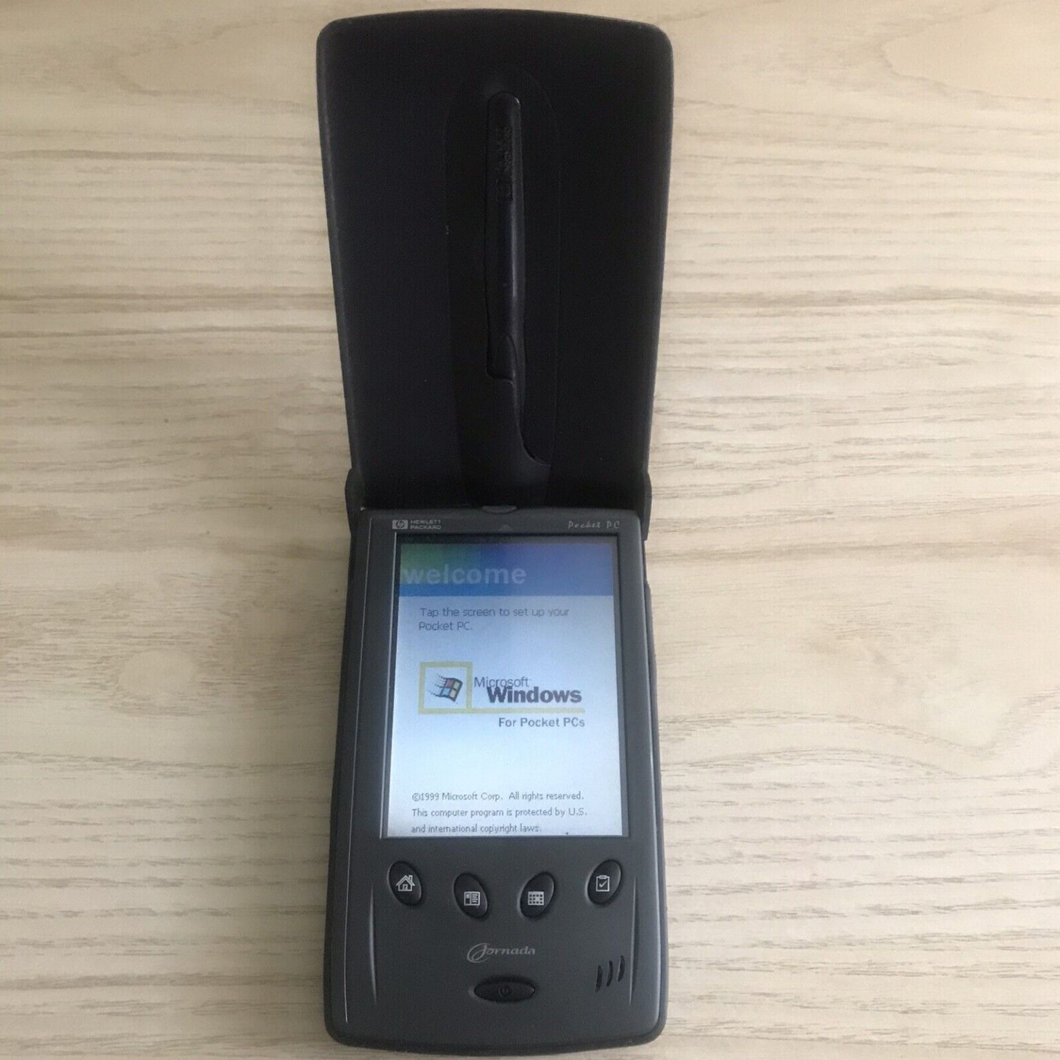 THROWBACK THURSDAY: Personal Digital Assistants - The Solid Signal Blog